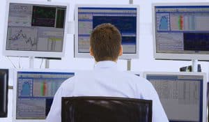 Does Having Multiple Monitors Affect FPS? - JournalHow